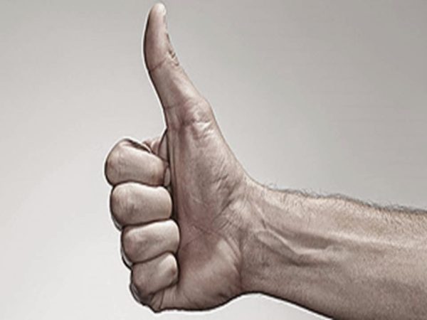 Hand gestures: Thumb displays in body language Hand gestures: Thumb displays in body language